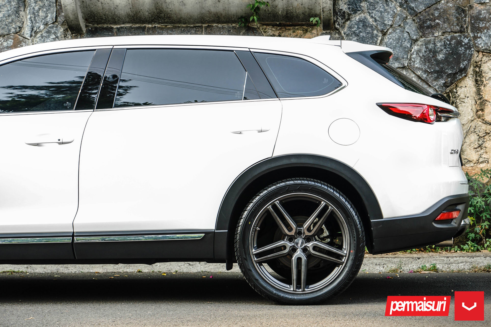 MAZDA CX-9 - HYBRID FORGED SERIES: HF-1 - Vossen Wheels
