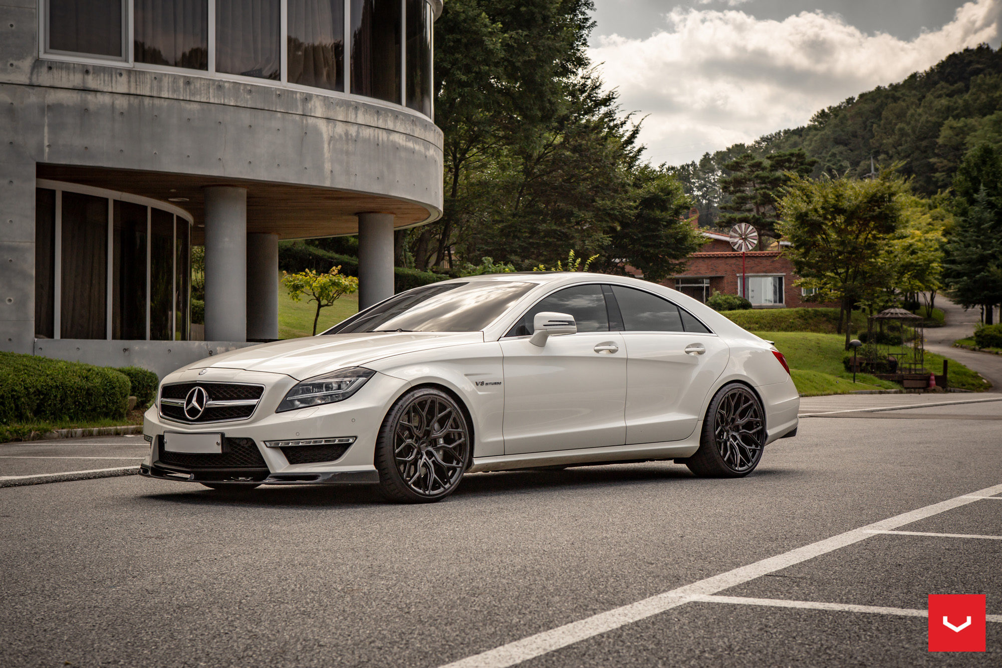 MERCEDES-BENZ CLS63 AMG - HYBRID FORGED SERIES: HF-2 - Vossen Wheels