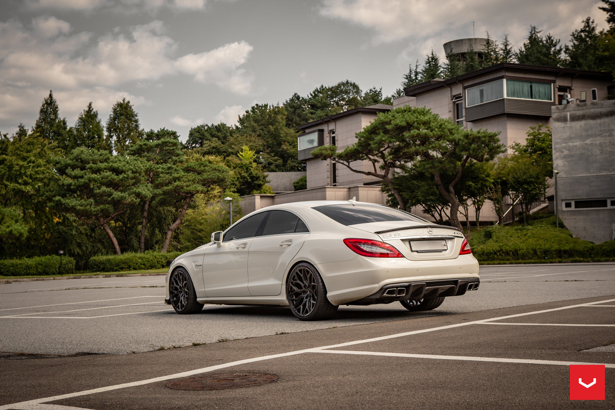 MERCEDES-BENZ CLS63 AMG - HYBRID FORGED SERIES: HF-2 - Vossen Wheels
