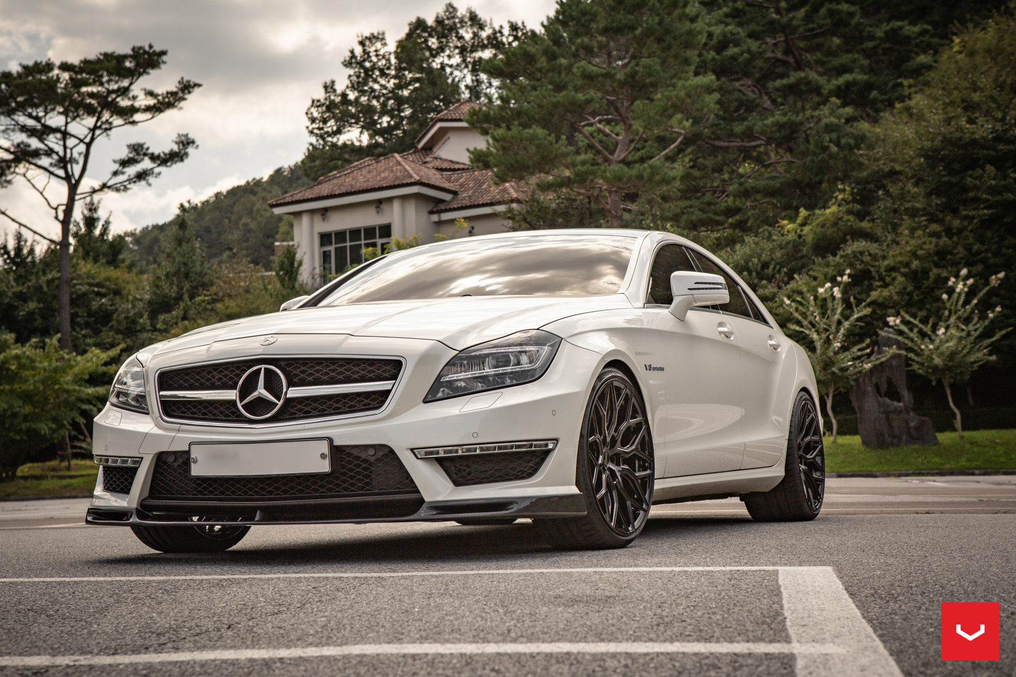 MERCEDES-BENZ CLS63 AMG - HYBRID FORGED SERIES: HF-2 - Vossen Wheels