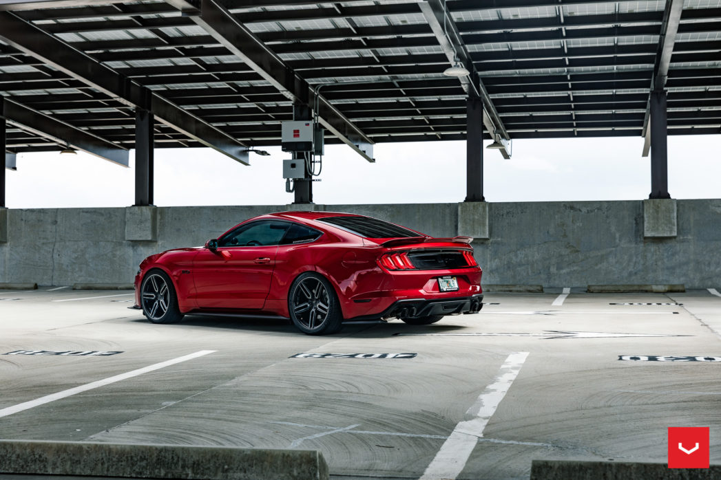 FORD MUSTANG GT - HYBRID FORGED SERIES: HF-1 - Vossen Wheels