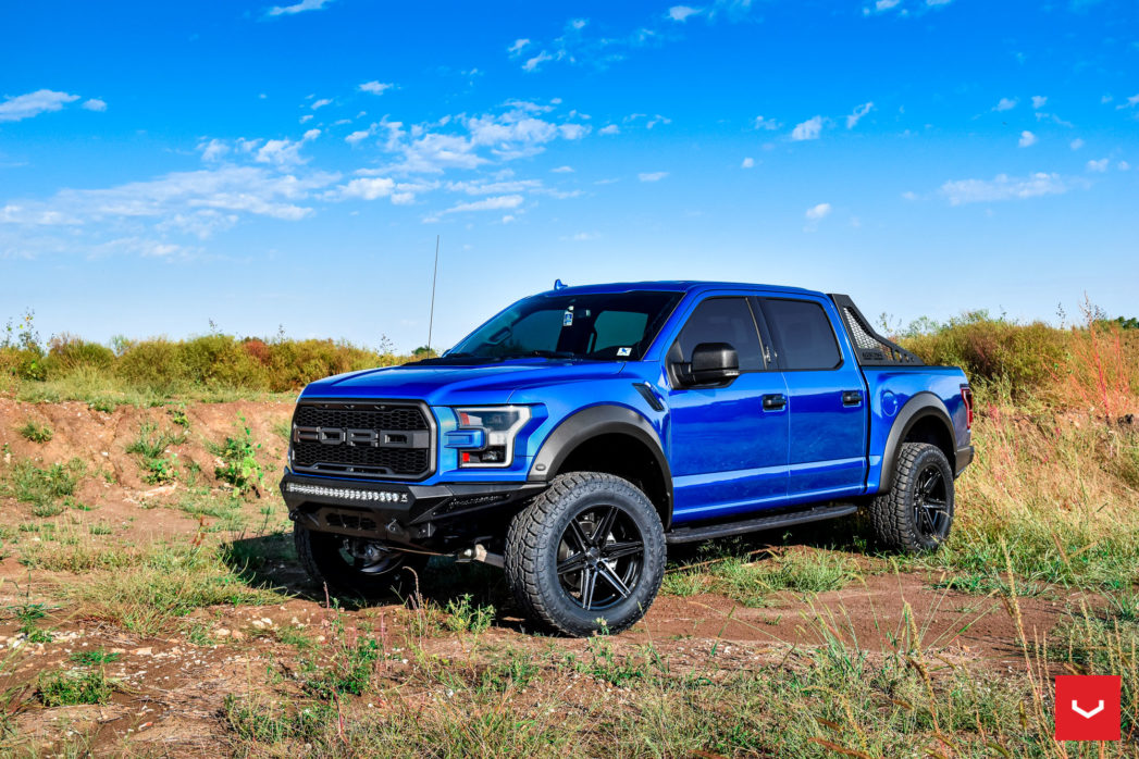 FORD RAPTOR - HYBRID FORGED SERIES: HF6-2 - Vossen Wheels