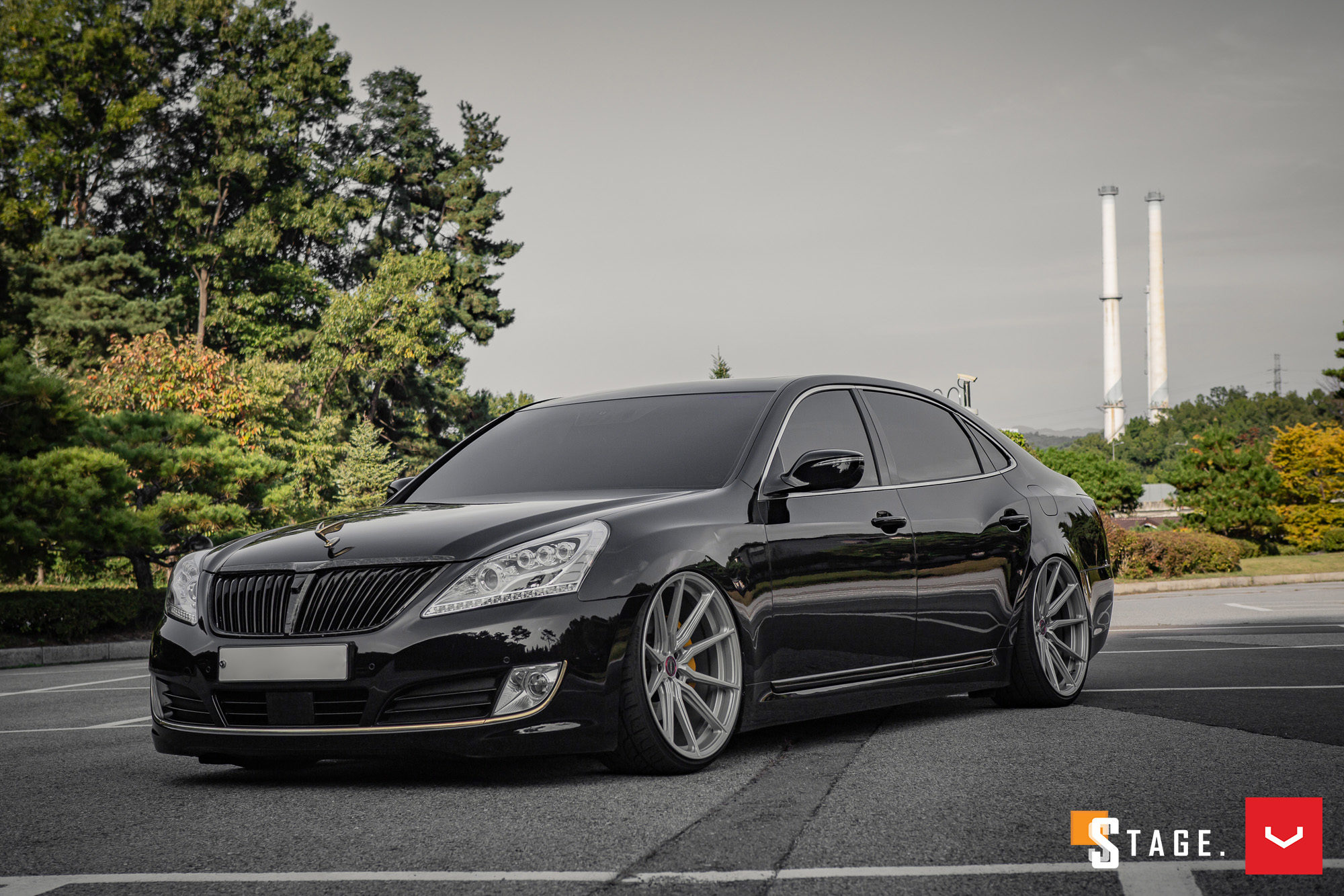 HYUNDAI EQUUS - HYBRID FORGED SERIES: HF-3 - Vossen Wheels