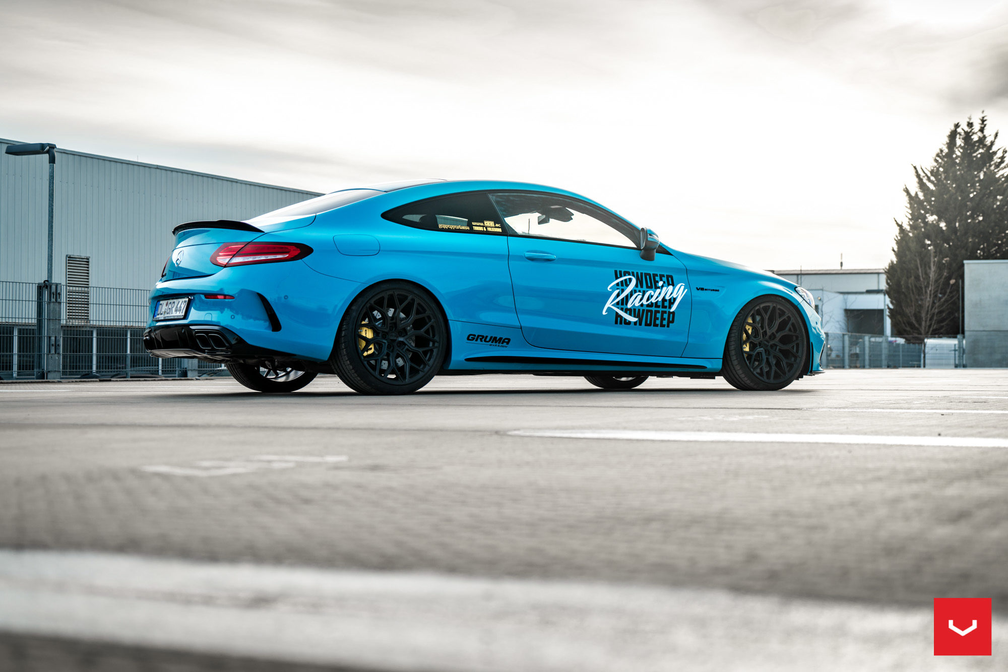 MERCEDES C63S AMG - HYBRID FORGED SERIES: HF-2 - Vossen Wheels