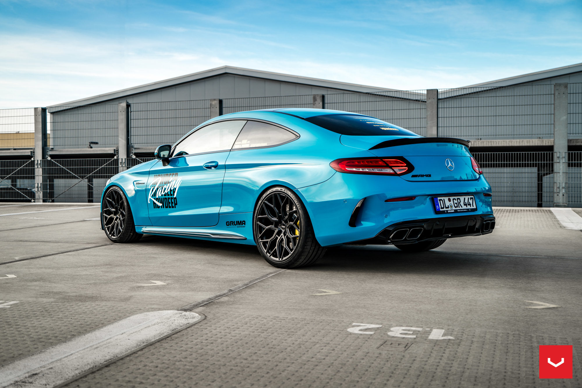 MERCEDES C63S AMG - HYBRID FORGED SERIES: HF-2 - Vossen Wheels