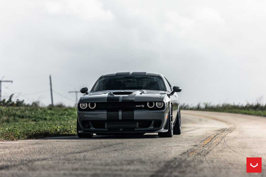 DODGE CHALLENGER HELLCAT - HYBRID FORGED SERIES: HF-5 - Vossen Wheels