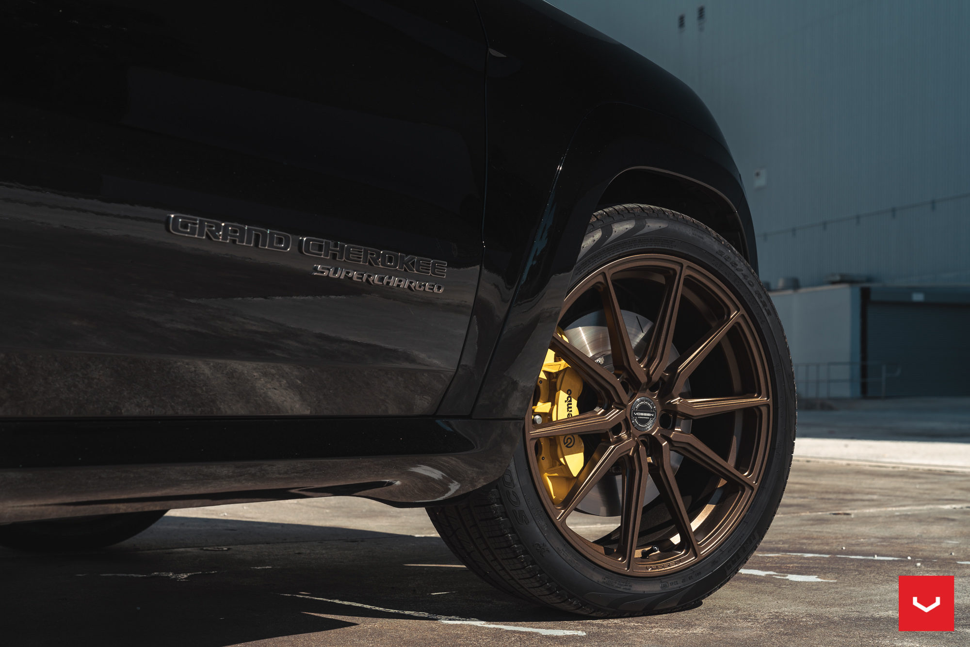 JEEP TRACKHAWK - HYBRID FORGED SERIES: HF-3 - Vossen Wheels