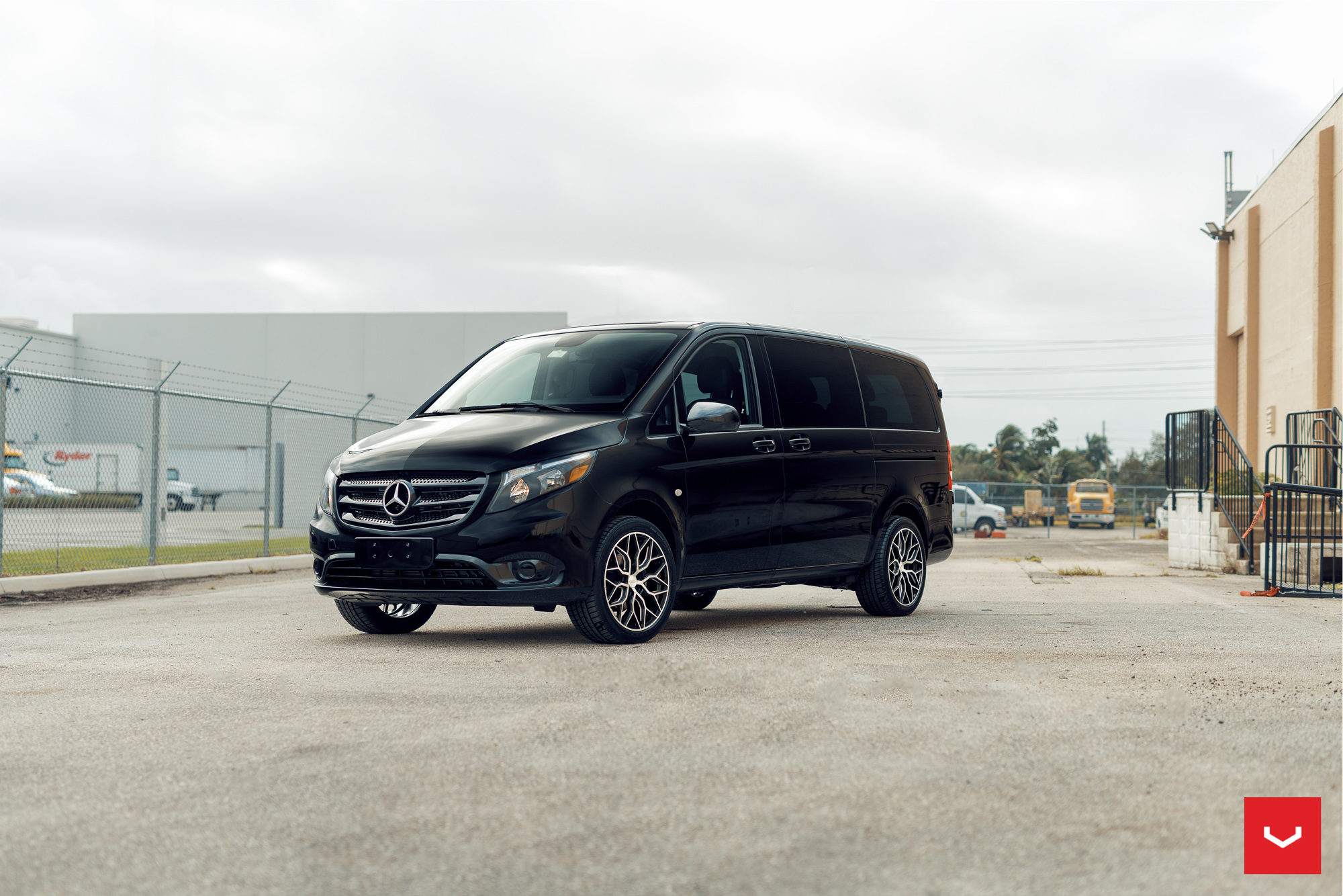 MERCEDES METRIS - HYBRID FORGED SERIES: HF-2 - Vossen Wheels