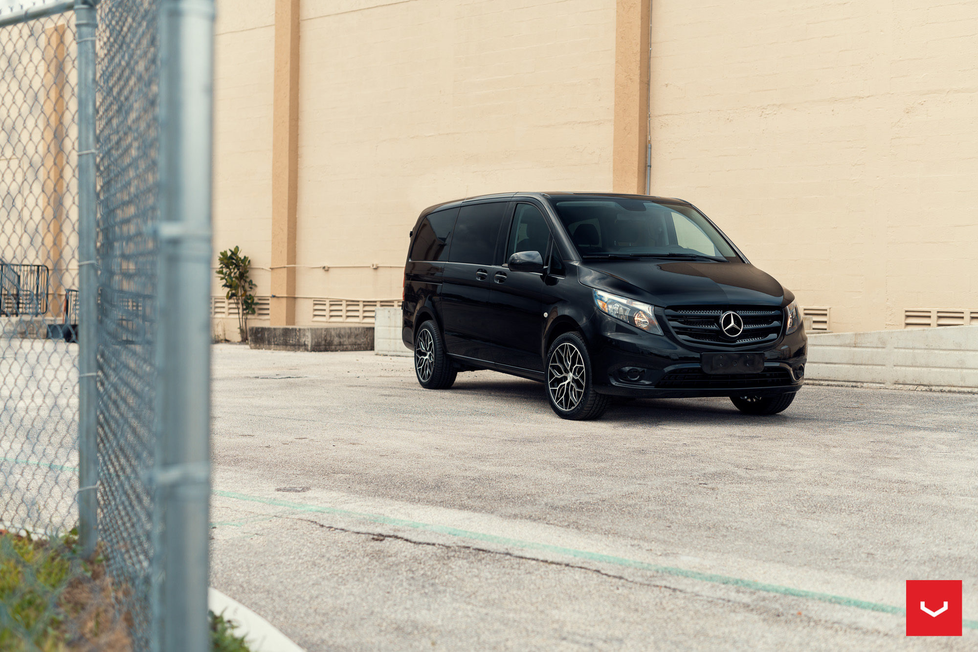 MERCEDES METRIS - HYBRID FORGED SERIES: HF-2 - Vossen Wheels