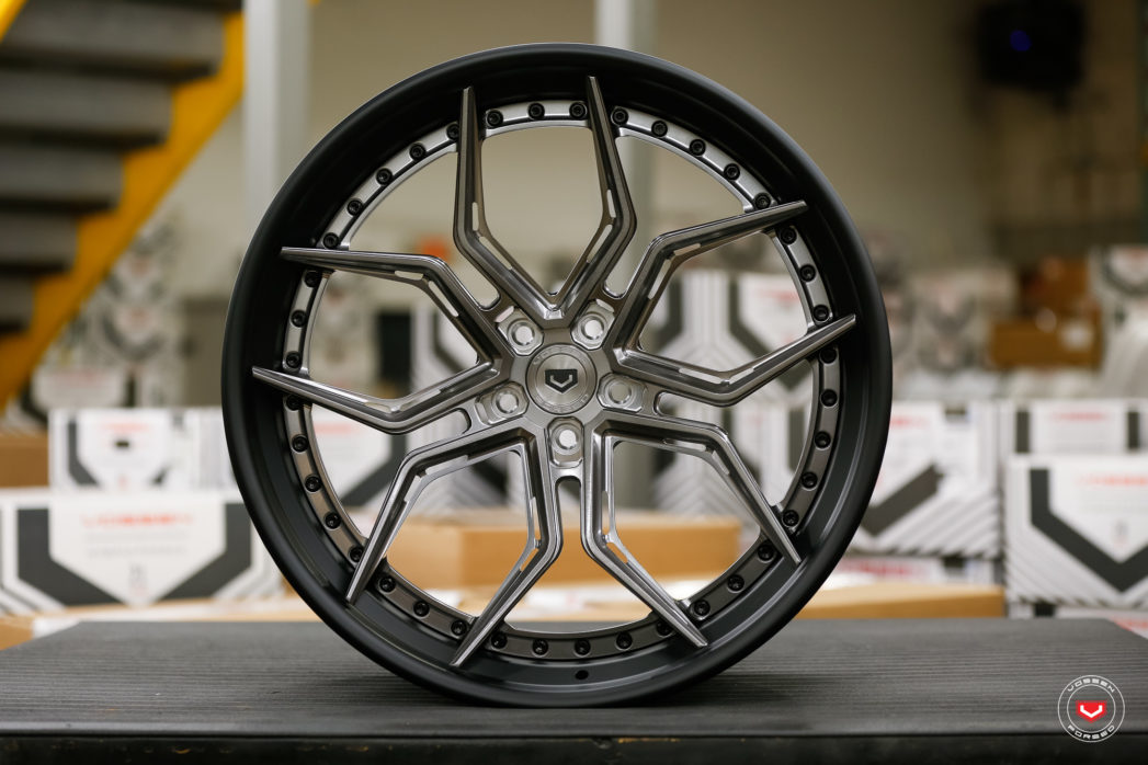 EVO-R SERIES: EVO-3R (3-PIECE) - Vossen Wheels