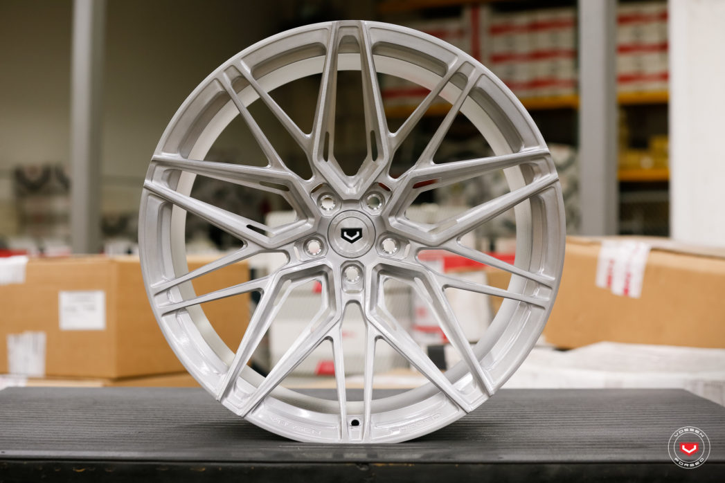 EVO-R SERIES: EVO-5R - Vossen Wheels