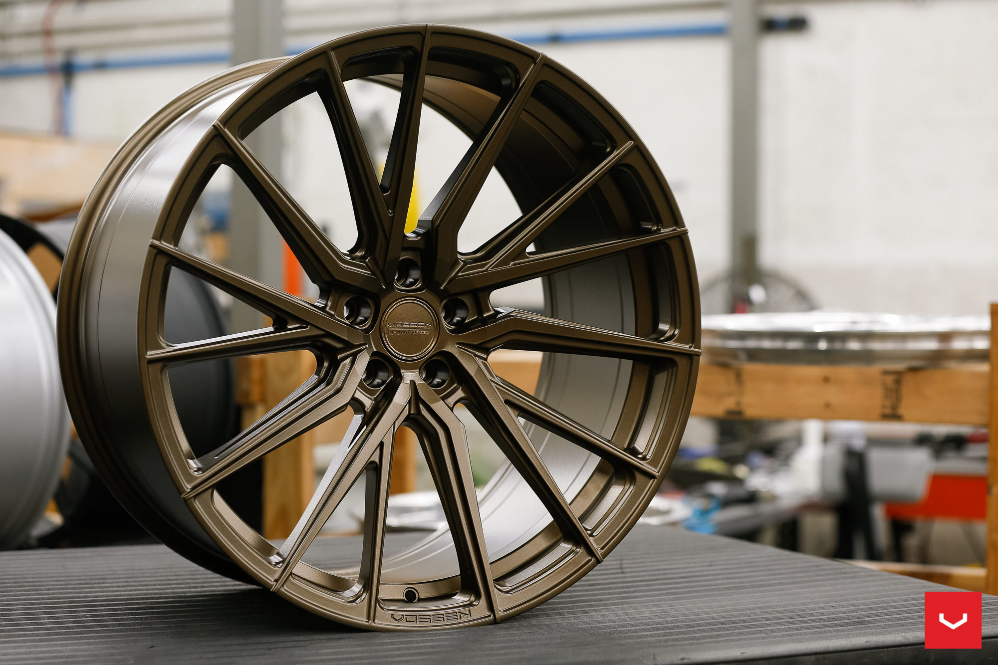 HYBRID FORGED SERIES: HF-4T - Vossen Wheels