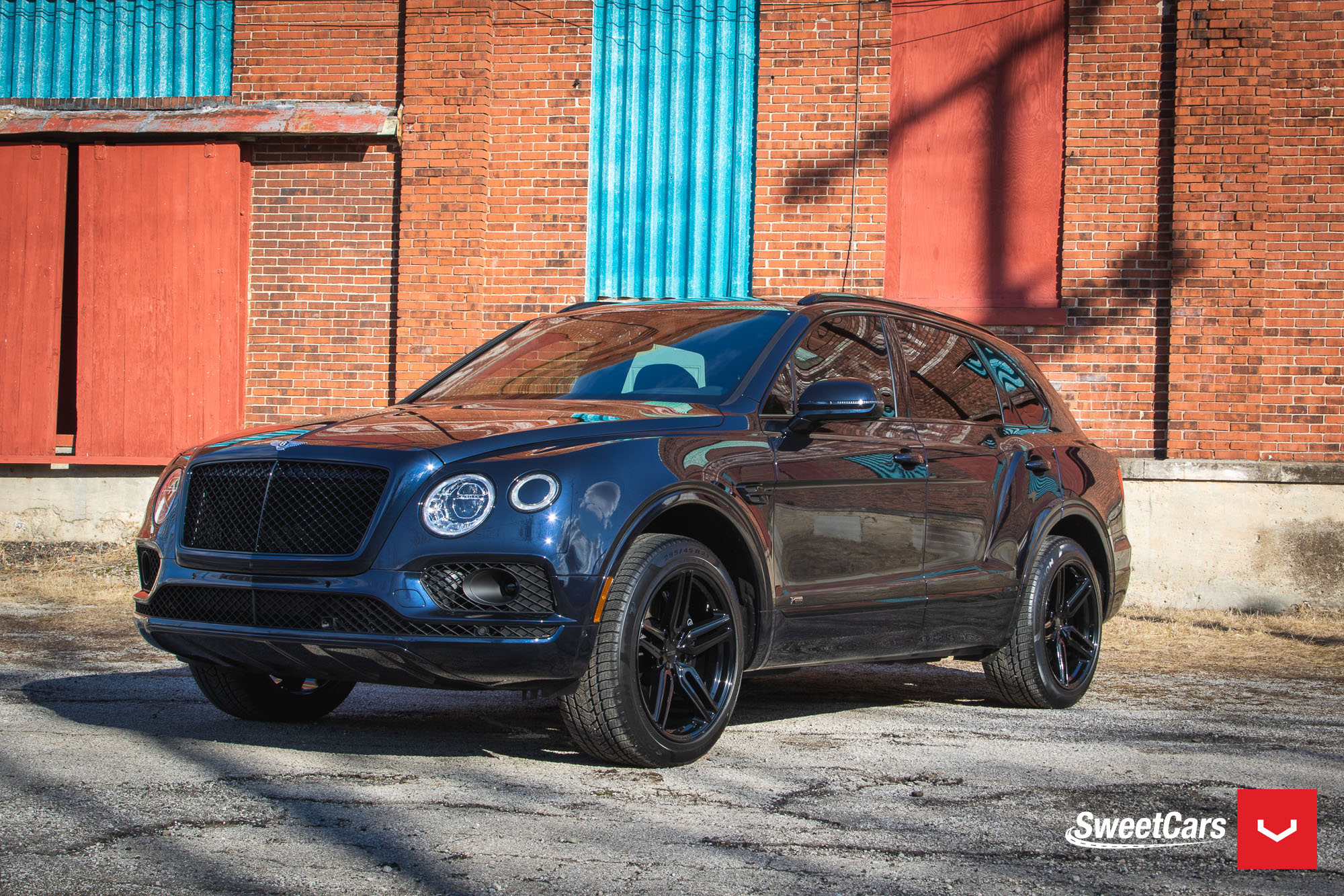 BENTLEY BENTAYGA - HYBRID FORGED SERIES: HF-1 - Vossen Wheels