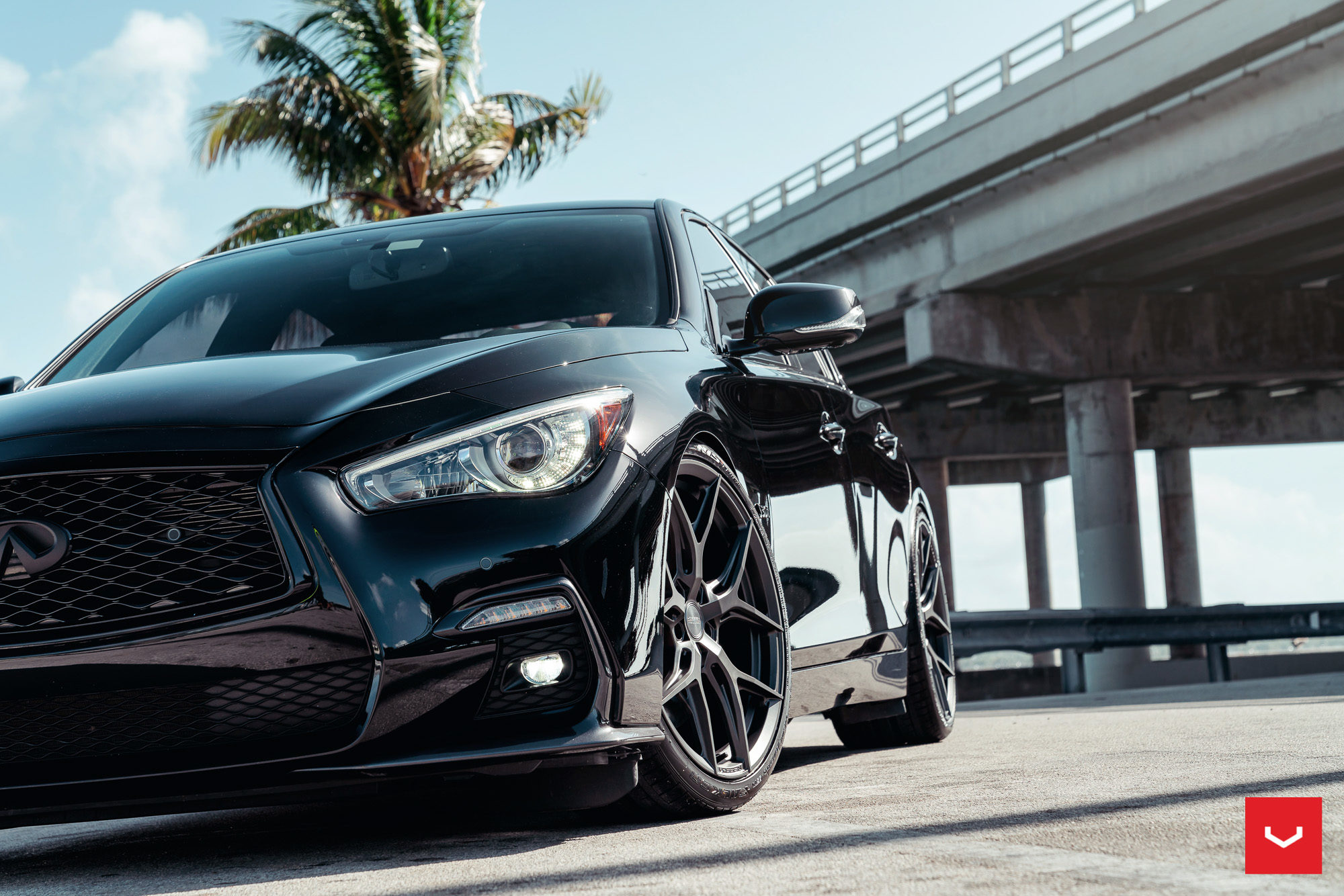 INFINITI Q50S - HYBRID FORGED SERIES: HF-5 - Vossen Wheels