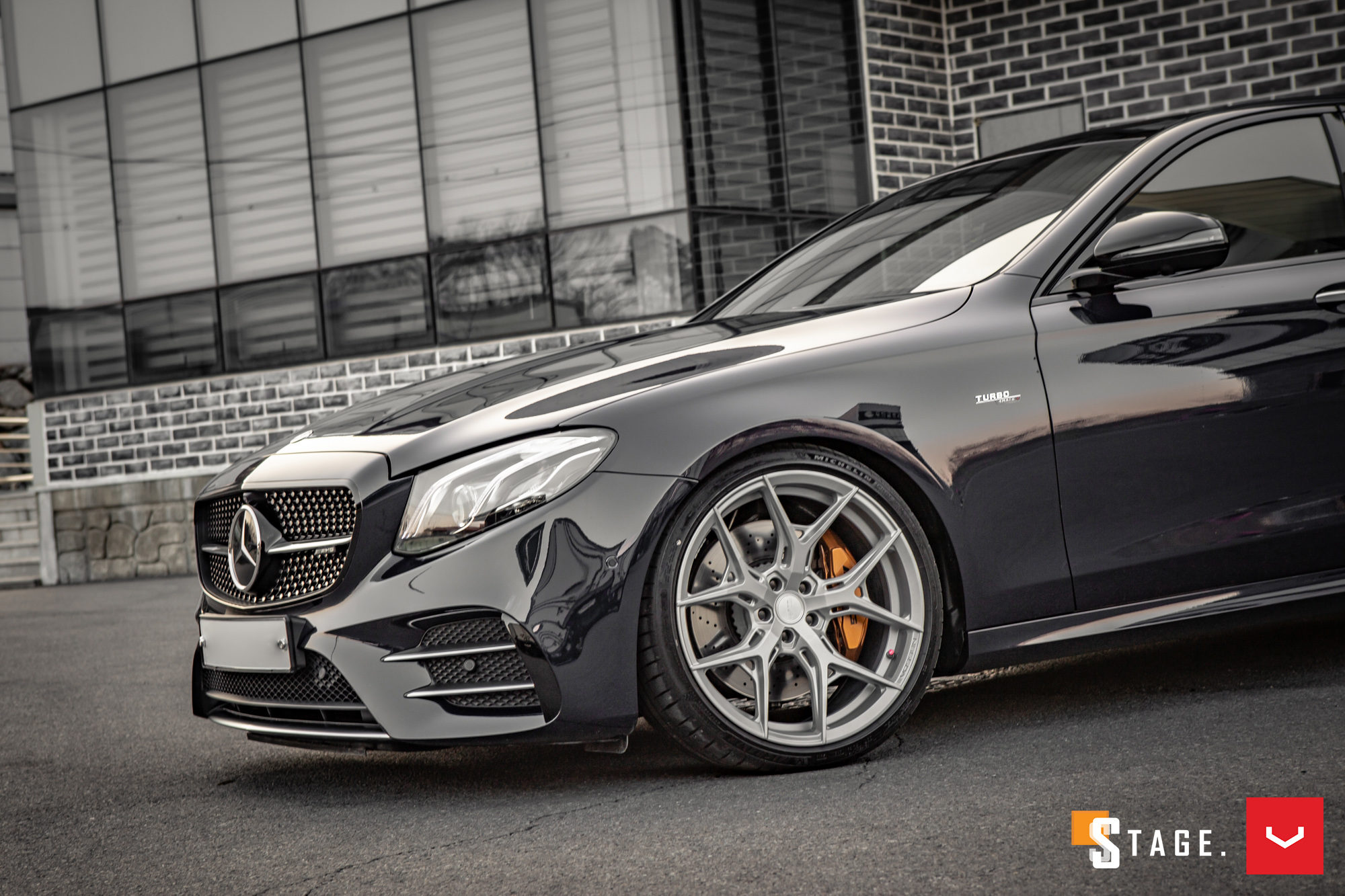 MERCEDES E53 AMG - HYBRID FORGED SERIES: HF-5 - Vossen Wheels
