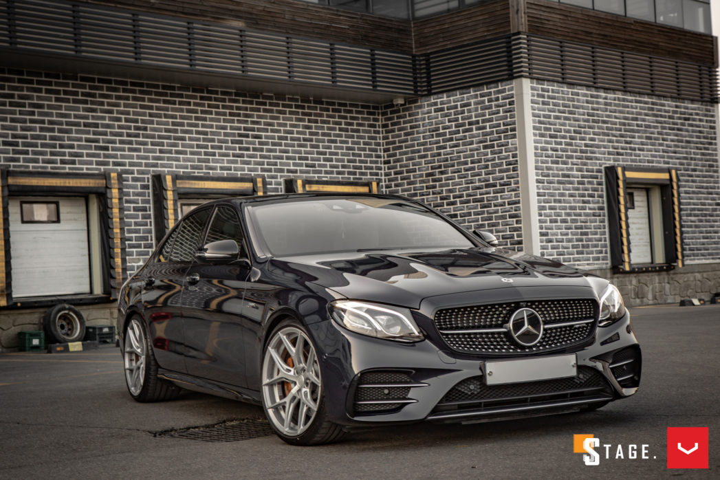 MERCEDES E53 AMG - HYBRID FORGED SERIES: HF-5 - Vossen Wheels