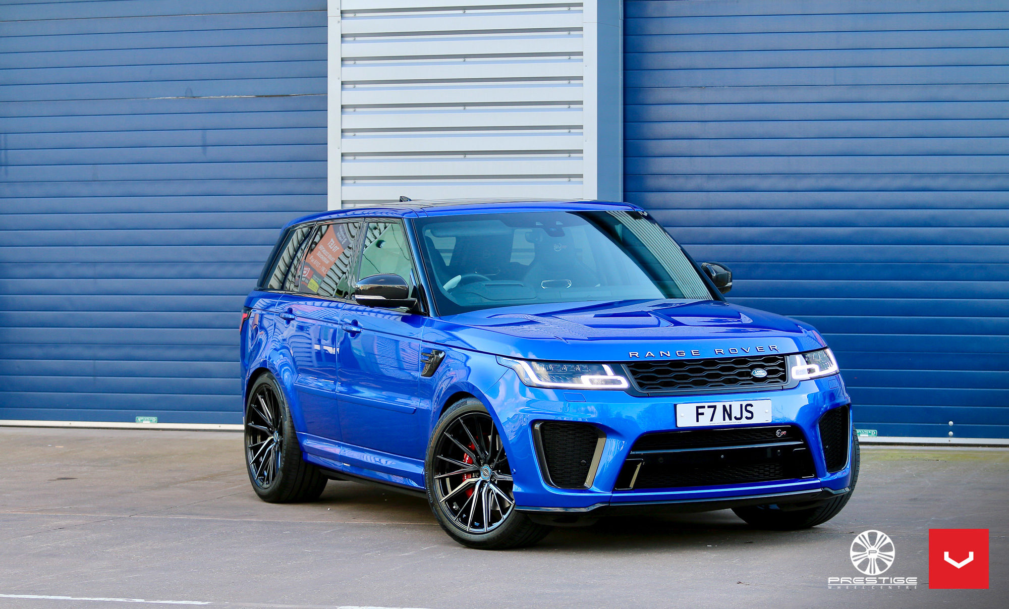RANGE ROVER SVR - HYBRID FORGED SERIES: HF-4T - Vossen Wheels