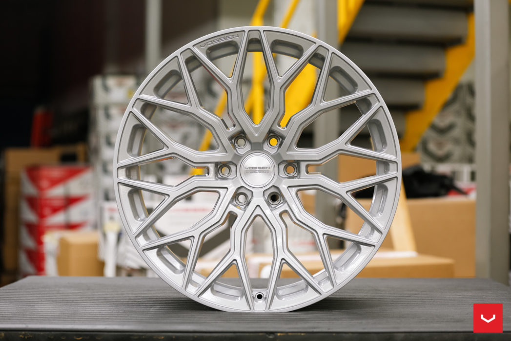 HYBRID FORGED SERIES: HF6-3 - Vossen Wheels
