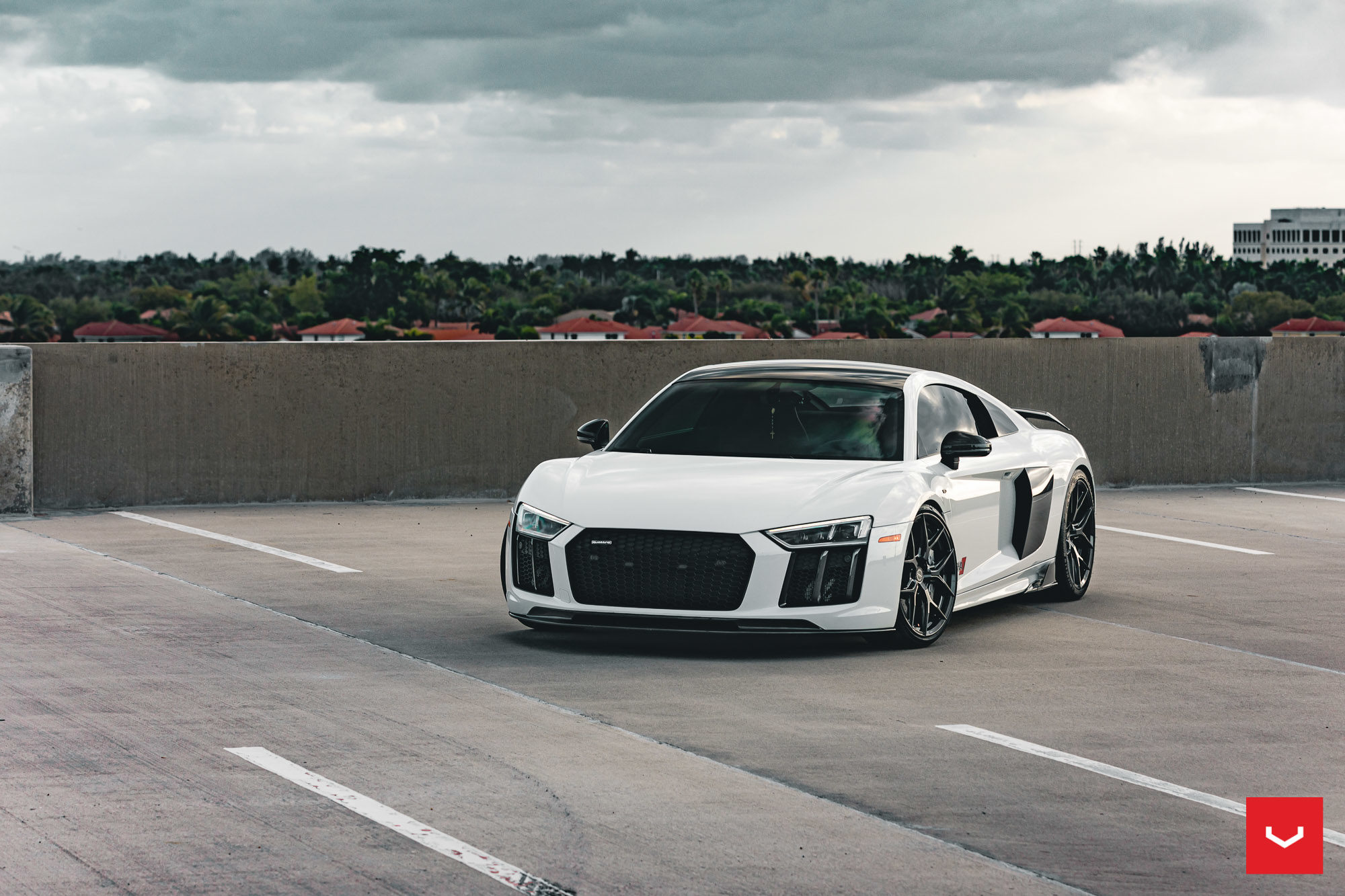 AUDI R8 - HYBRID FORGED SERIES: HF-5 - Vossen Wheels