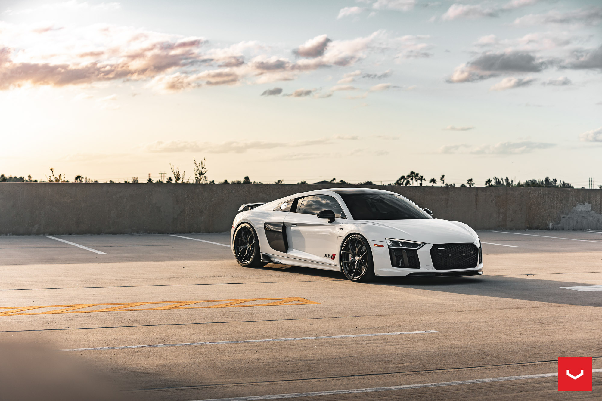 AUDI R8 - HYBRID FORGED SERIES: HF-5 - Vossen Wheels