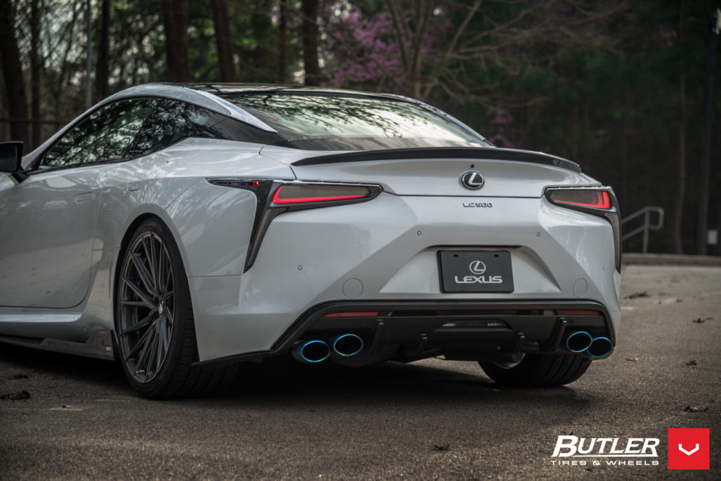 LEXUS LC500 - HYBRID FORGED SERIES: HF-4T - Vossen Wheels