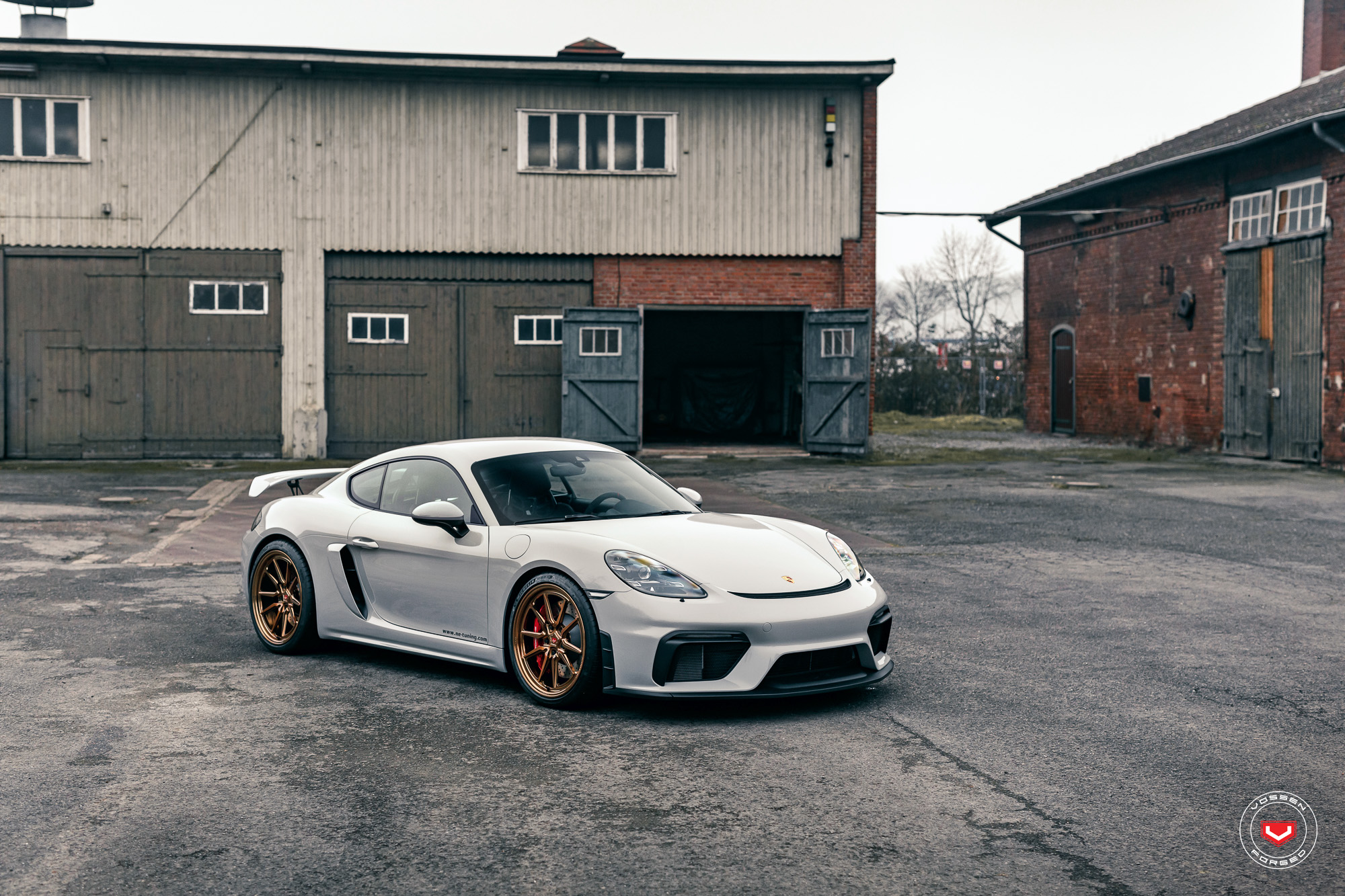 PORSCHE 718 CAYMAN GT4 - M-X SERIES: ML-X2 - Vossen Wheels