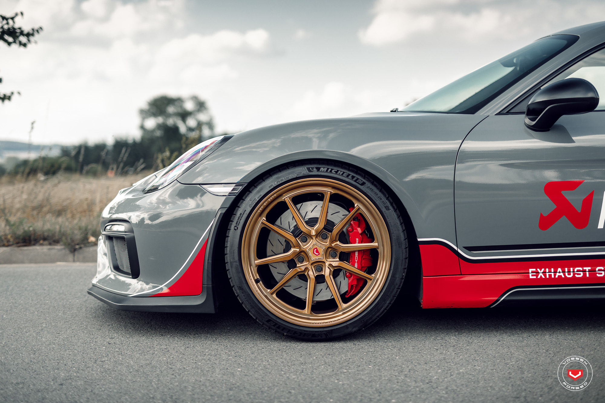 PORSCHE 918 CAYMAN GT4 - M-X SERIES: ML-X2 - Vossen Wheels