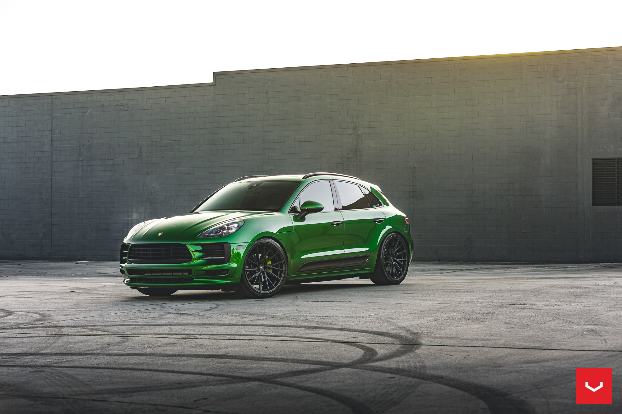 PORSCHE MACAN - HYBRID FORGED SERIES: HF-4T - Vossen Wheels
