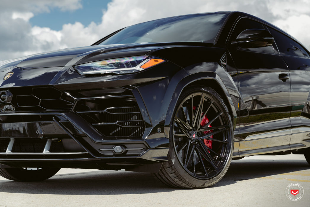 LAMBORGHINI URUS - M-X SERIES: M-X6 - Vossen Wheels
