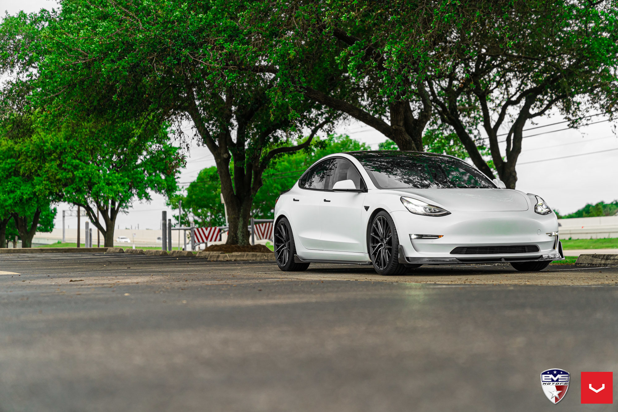 TESLA MODEL 3 - HYBRID FORGED SERIES HF-4T - Vossen Wheels