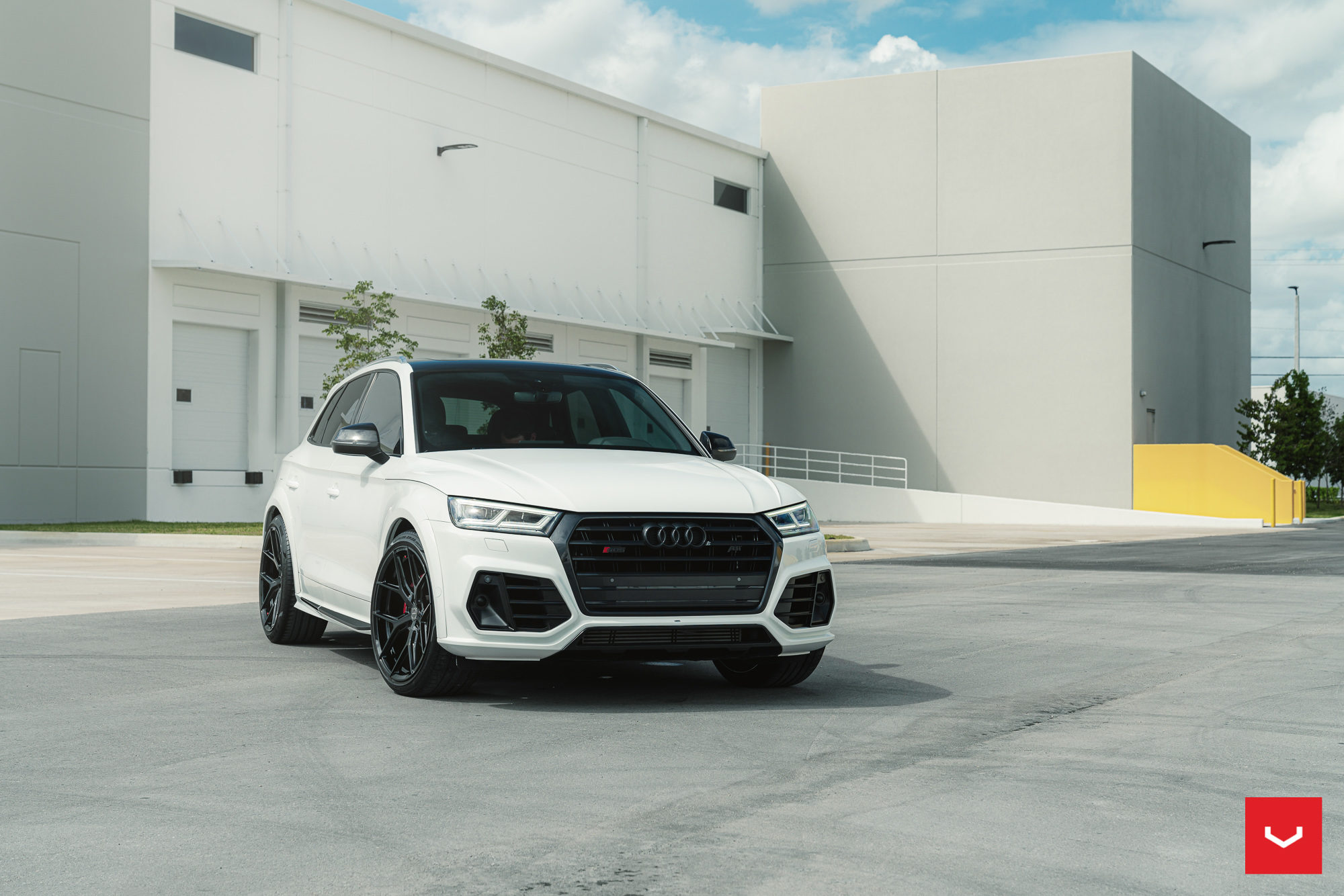 AUDI SQ5 - HYBRID FORGED SERIES: HF-5 - Vossen Wheels