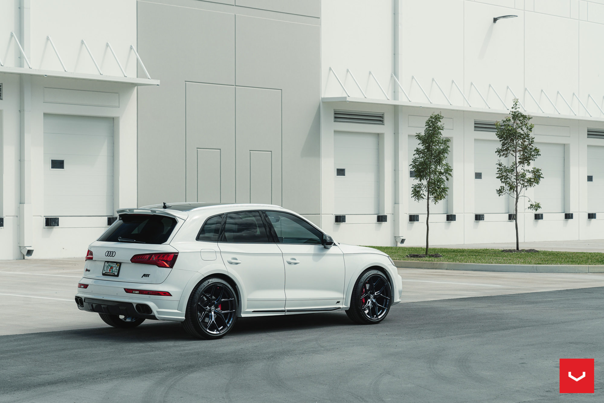 AUDI SQ5 - HYBRID FORGED SERIES: HF-5 - Vossen Wheels