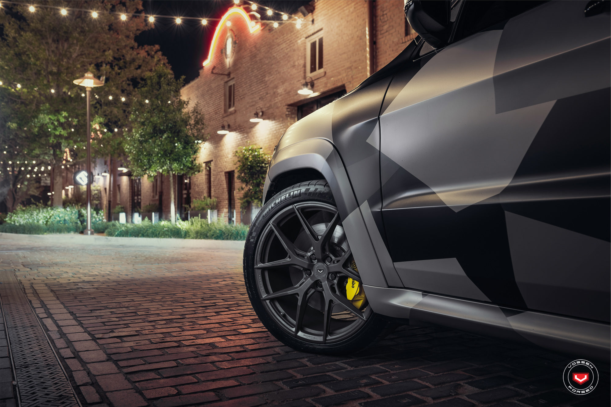 JEEP TRACKHAWK - SERIES 21: S21-01 - Vossen Wheels