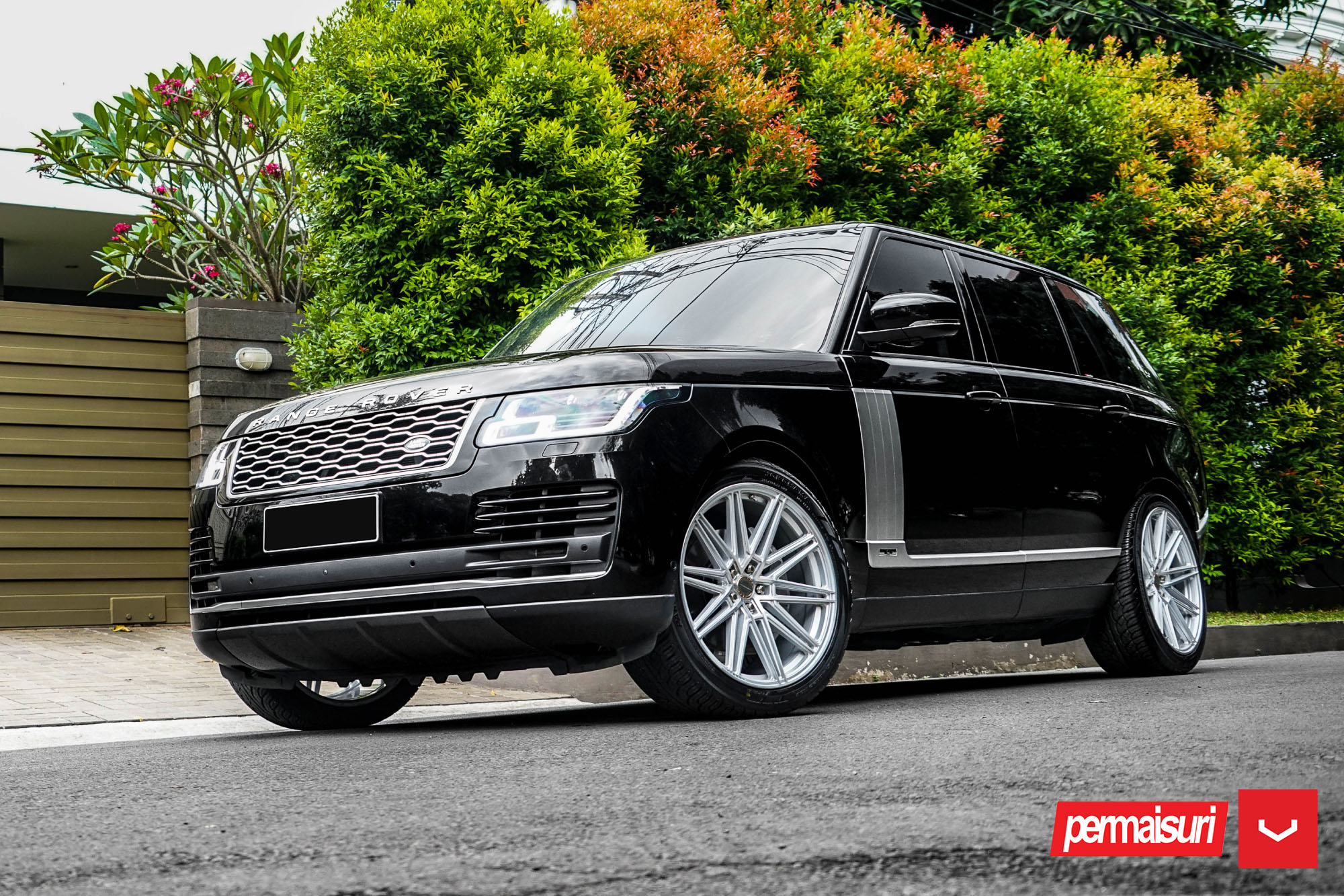 LAND ROVER RANGE ROVER - CV SERIES: CV10 - Vossen Wheels