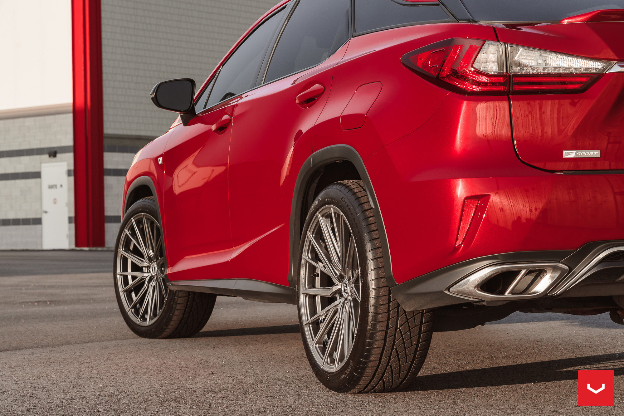 LEXUS RX350 - HYBRID FORGED SERIES: HF-4T - Vossen Wheels