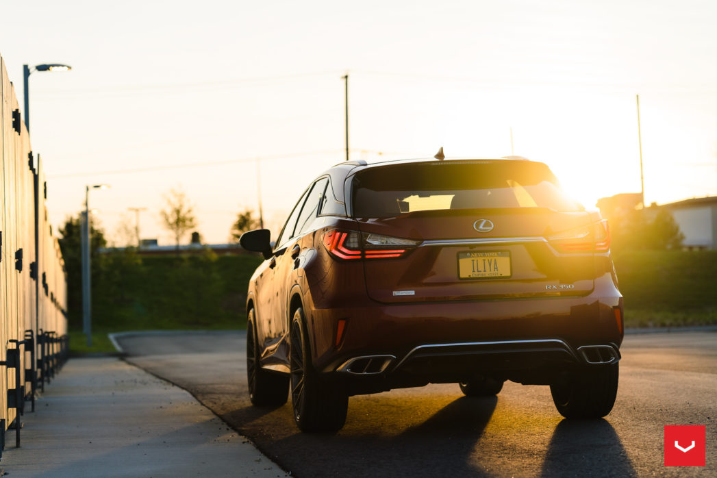 LEXUS RX350 - HYBRID FORGED SERIES: HF-4T - Vossen Wheels