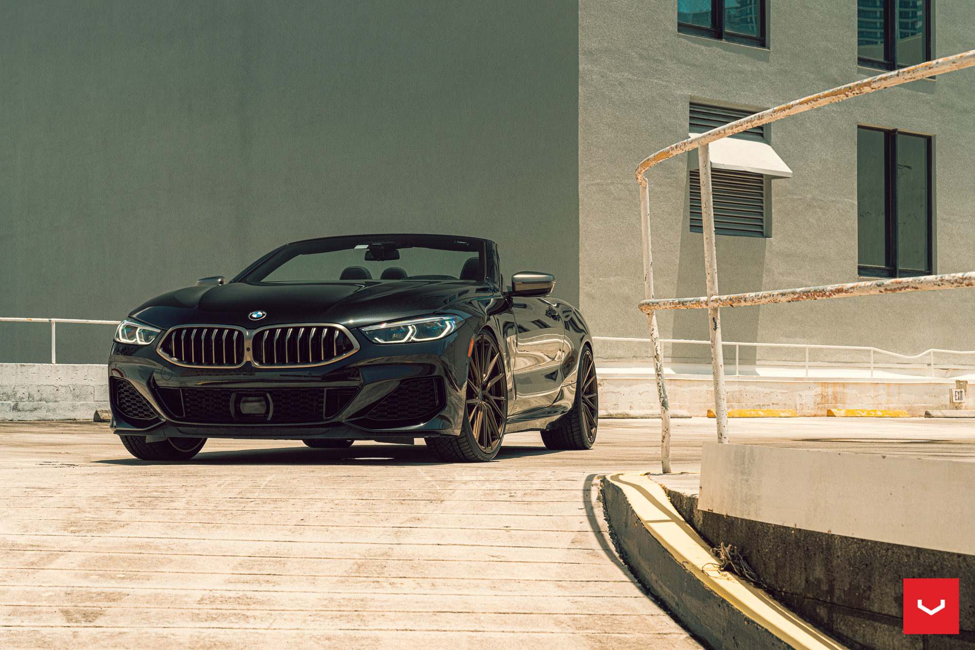 BMW M850i - HYBRID FORGED SERIES: HF-4T - Vossen Wheels