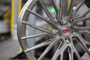 EVO-R SERIES: EVO-6TR - Vossen Wheels