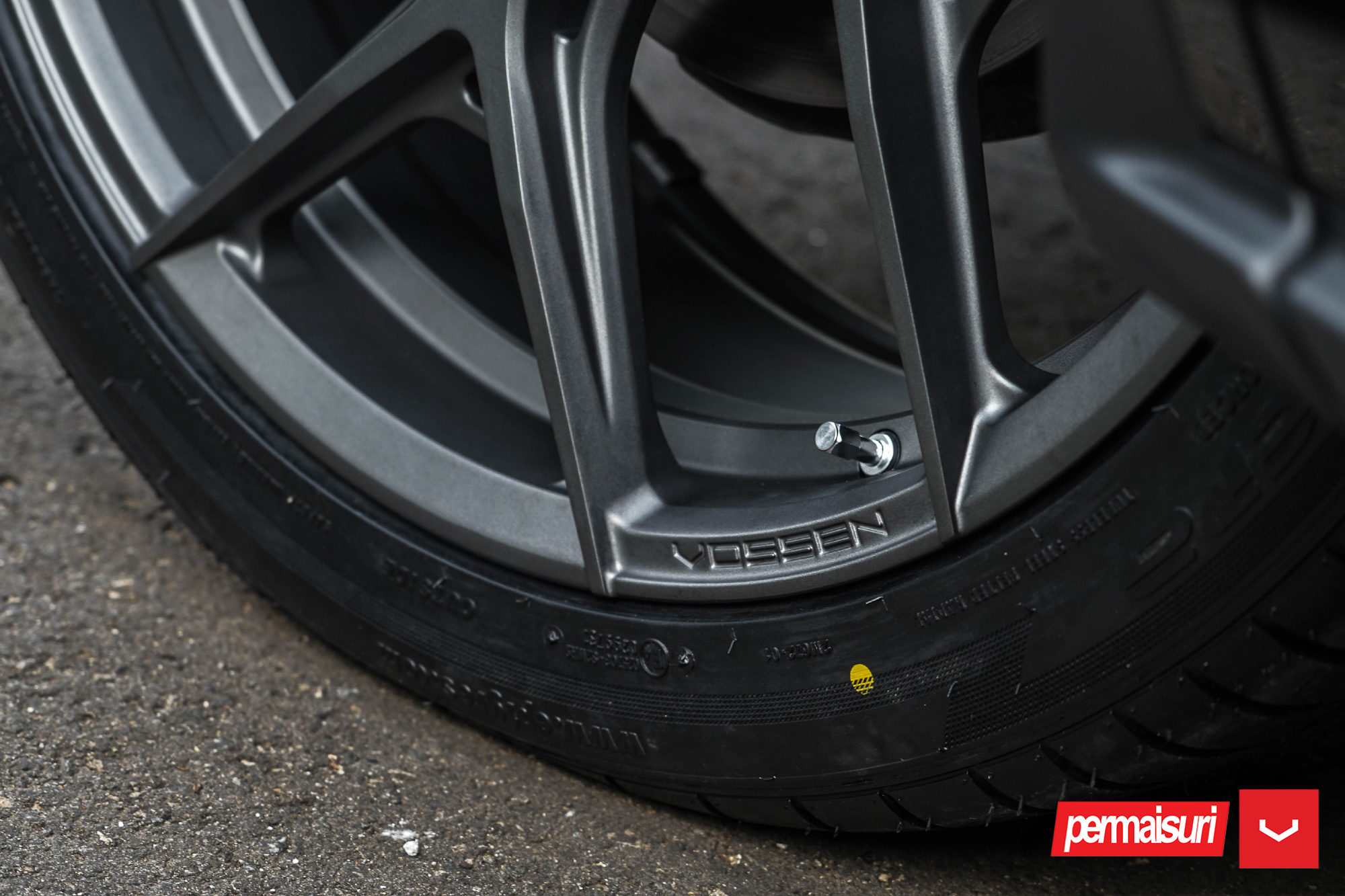 LEXUS RX300 - HYBRID FORGED SERIES: HF-5 - Vossen Wheels