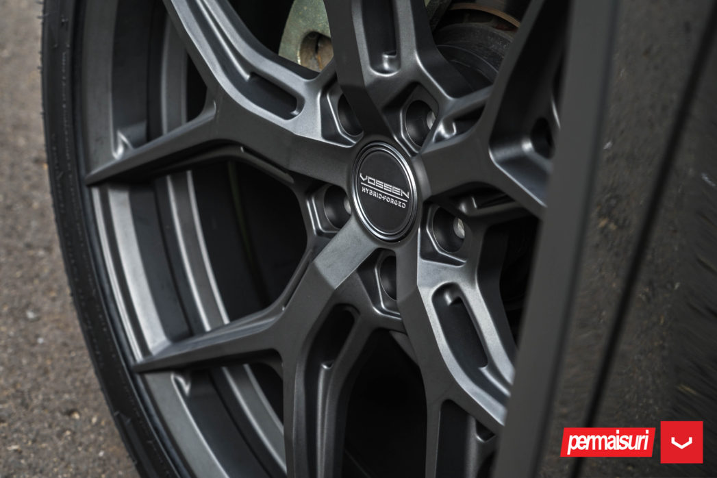 LEXUS RX300 - HYBRID FORGED SERIES: HF-5 - Vossen Wheels