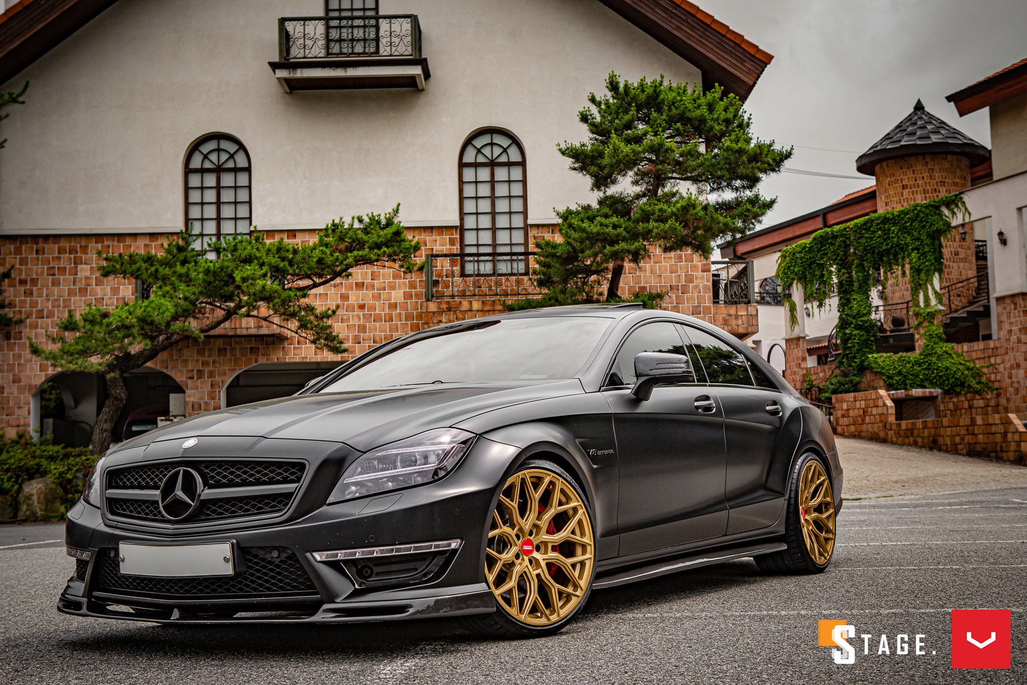 MERCEDES CLS63 AMG - HYBRID FORGED SERIES: HF-2 - Vossen Wheels