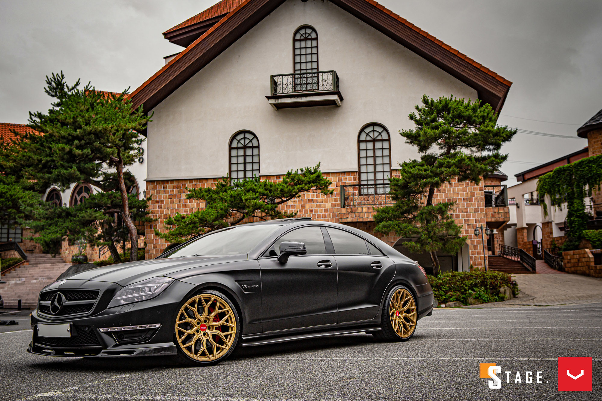 MERCEDES CLS63 AMG - HYBRID FORGED SERIES: HF-2 - Vossen Wheels