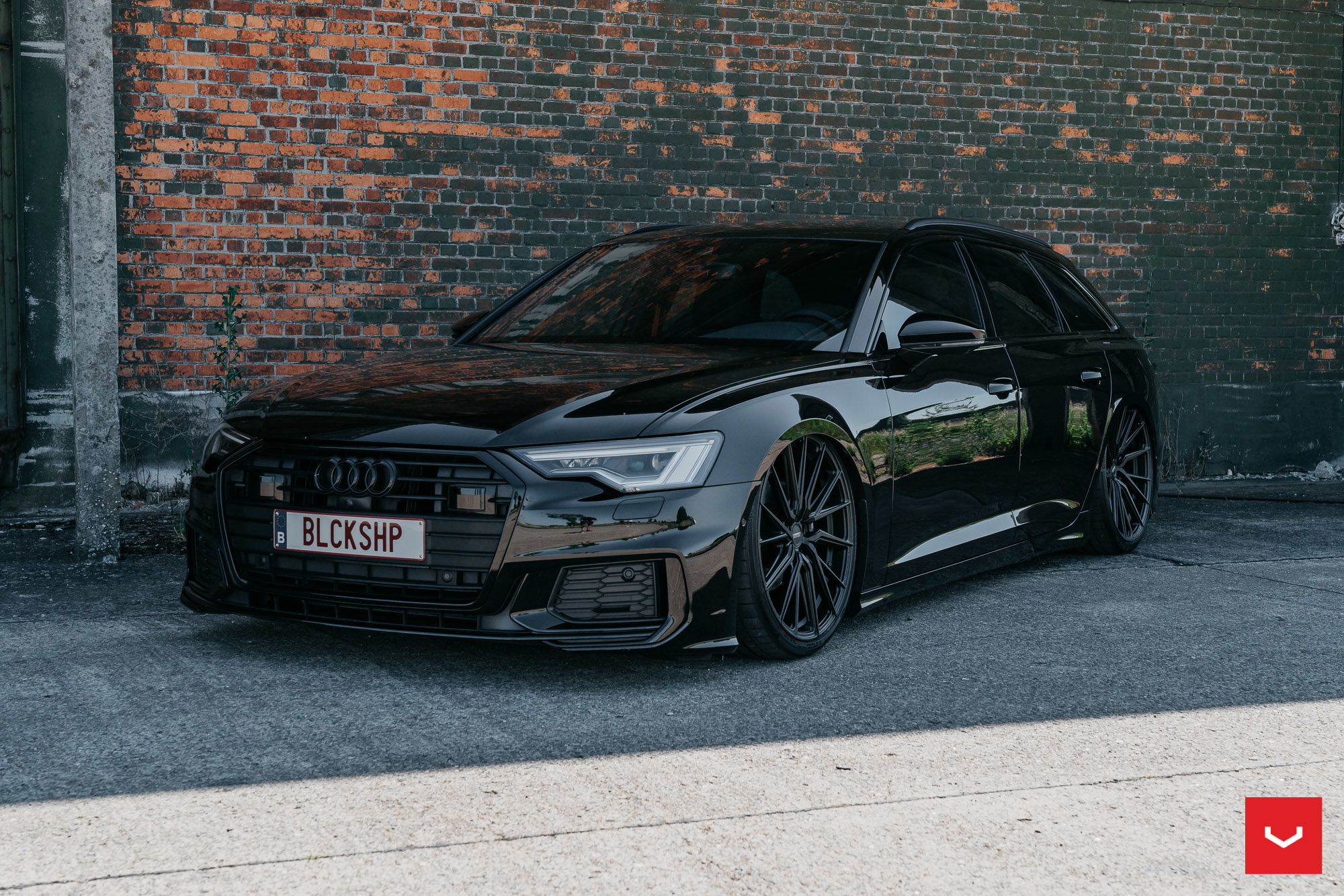 AUDI A6 - HYBRID FORGED SERIES: HF-4T - Vossen Wheels