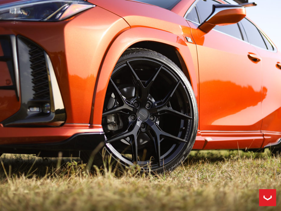 LEXUS UX200 - HYBRID FORGED SERIES: HF-5 - Vossen Wheels