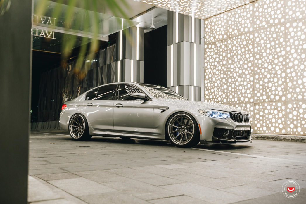 BMW F90 M5 - EVO-R SERIES: EVO-2R 3-PIECE - Vossen Wheels