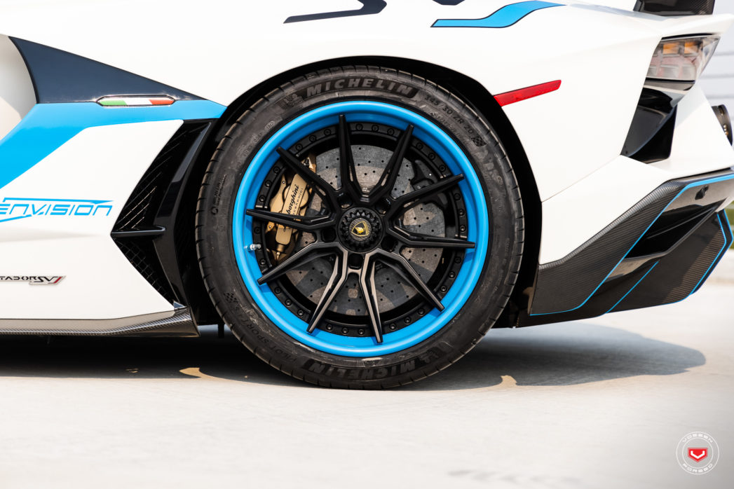 LAMBORGHINI AVENTADOR SVJ - EVO-R SERIES: EVO-2R (3-PIECE) - Vossen Wheels