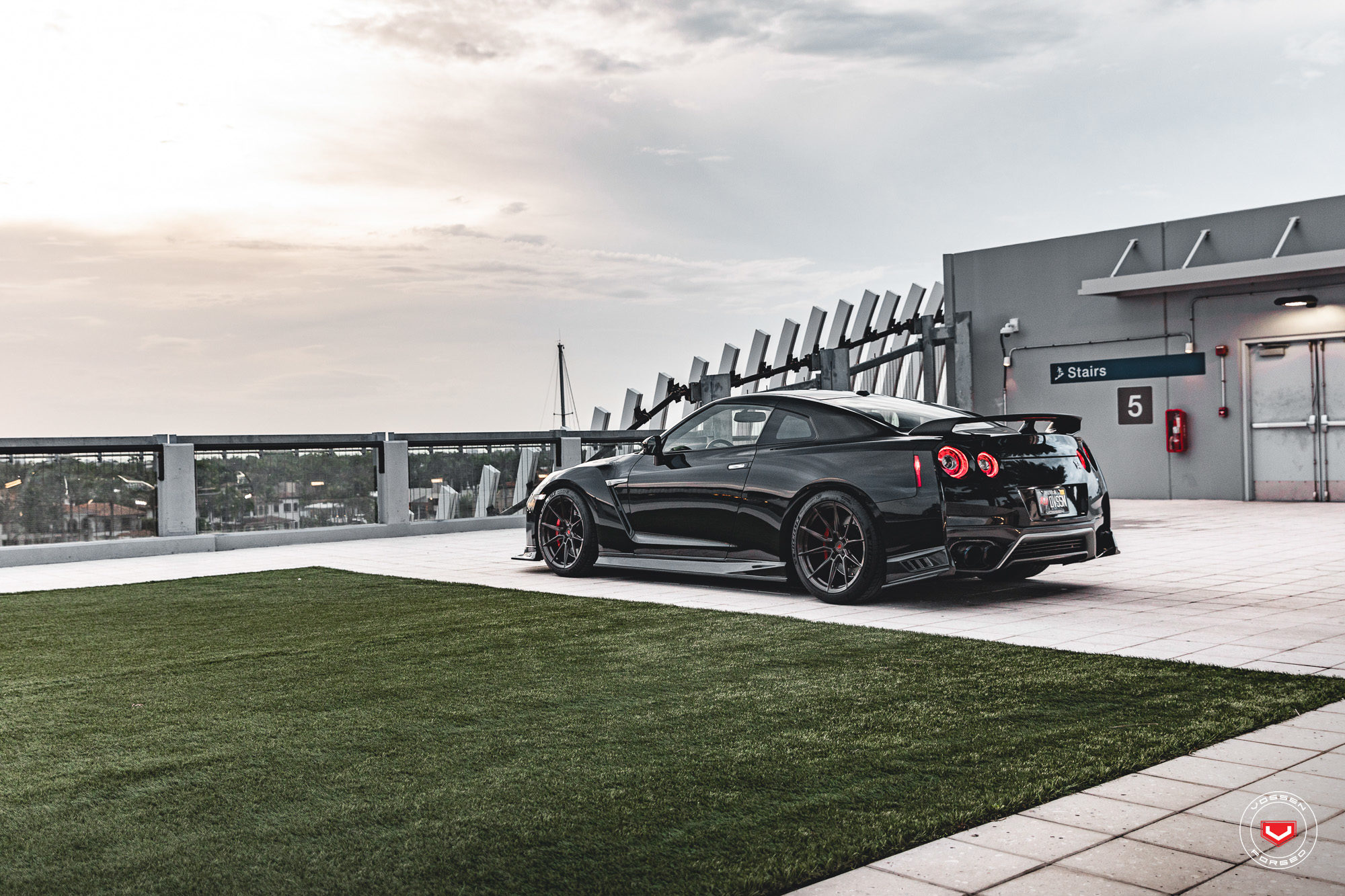 NISSAN GTR - EVO-R SERIES: EVO-2R - Vossen Wheels
