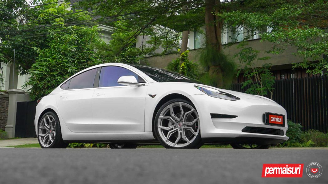 TESLA MODEL 3 - EVO-R SERIES: EVO-3R - Vossen Wheels