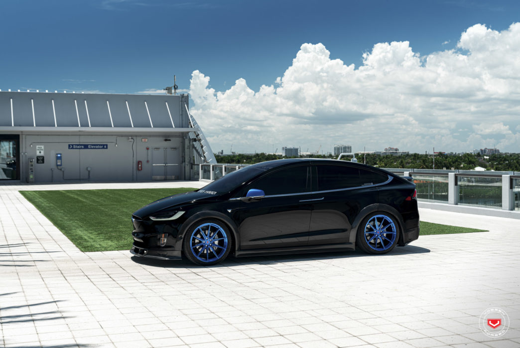 TESLA MODEL X - EVO SERIES: EVO-2 - Vossen Wheels