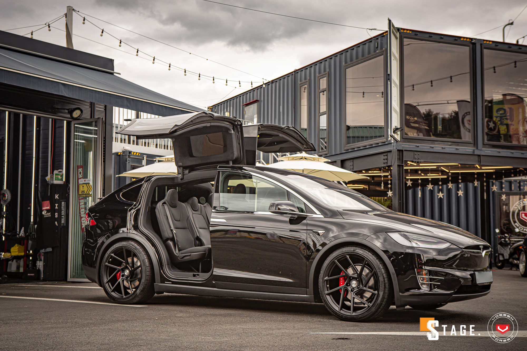 TESLA MODEL X - NOVITEC X VOSSEN SERIES: NV2 - Vossen Wheels